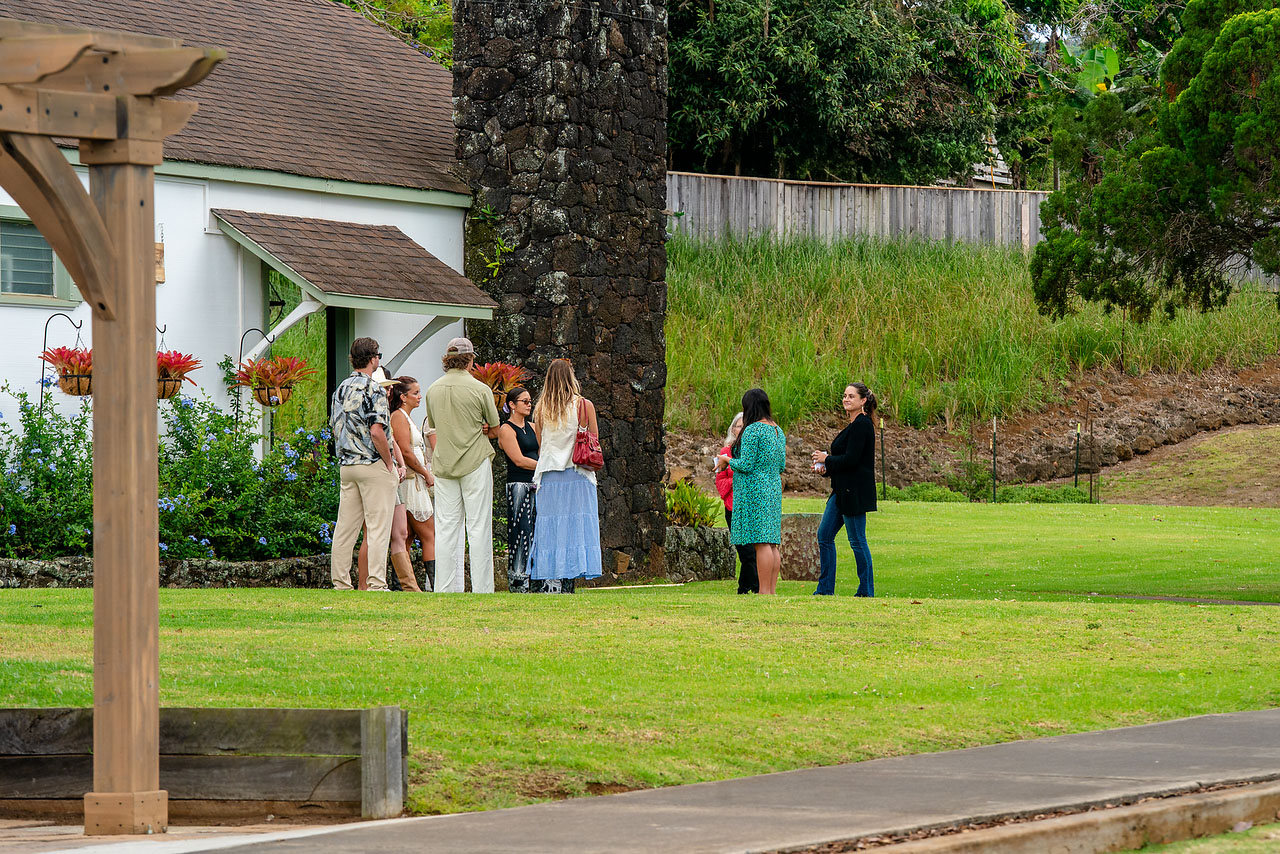 Historical Walking Tour & Tasting (Wednesday and Friday) | MauiWine
